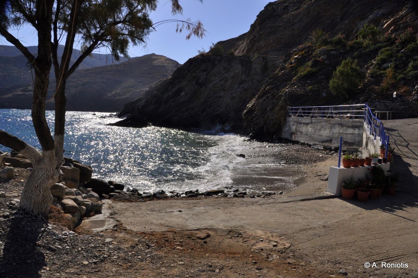 ⭐ Travel Guide for Island Crete ⛵, Greece - Almirida beach, Sisses