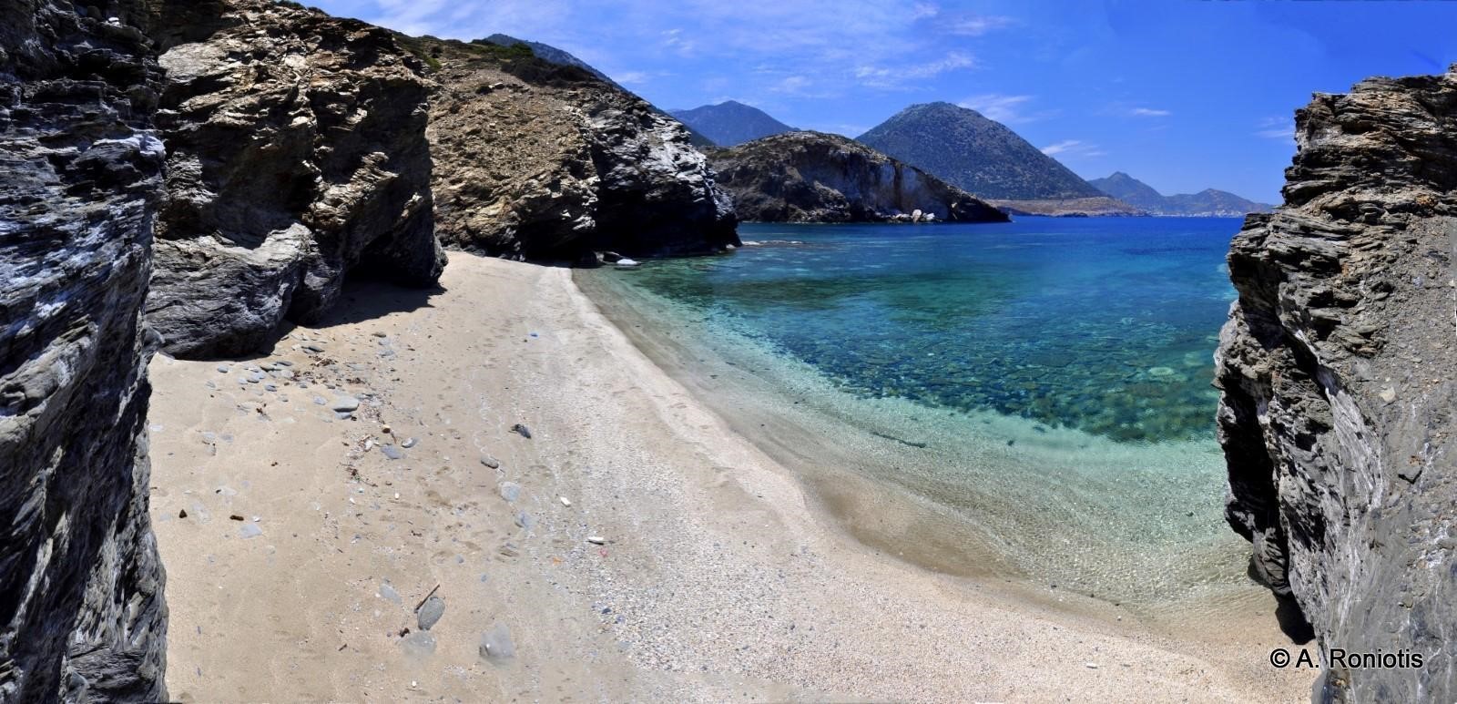 ⭐ Travel Guide for Island Crete ⛵, Greece - Glaros beaches Peristeri
