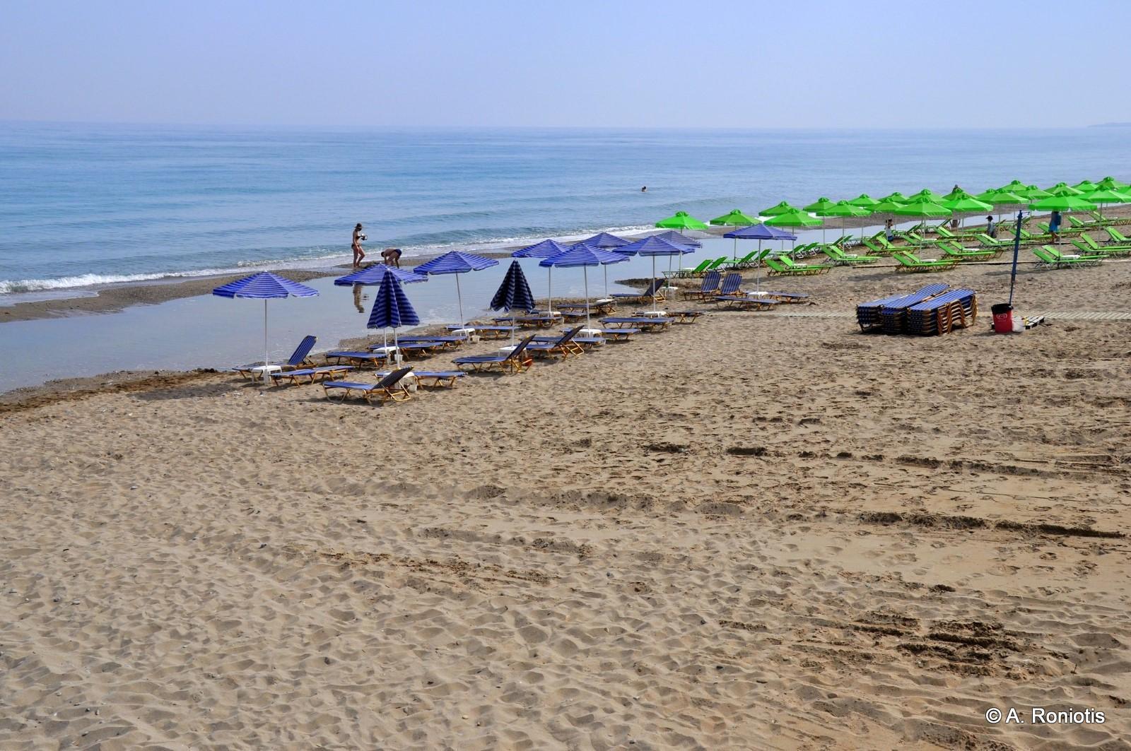 ⭐ Travel Guide for Island Crete ⛵, Greece - Rethymnon beach