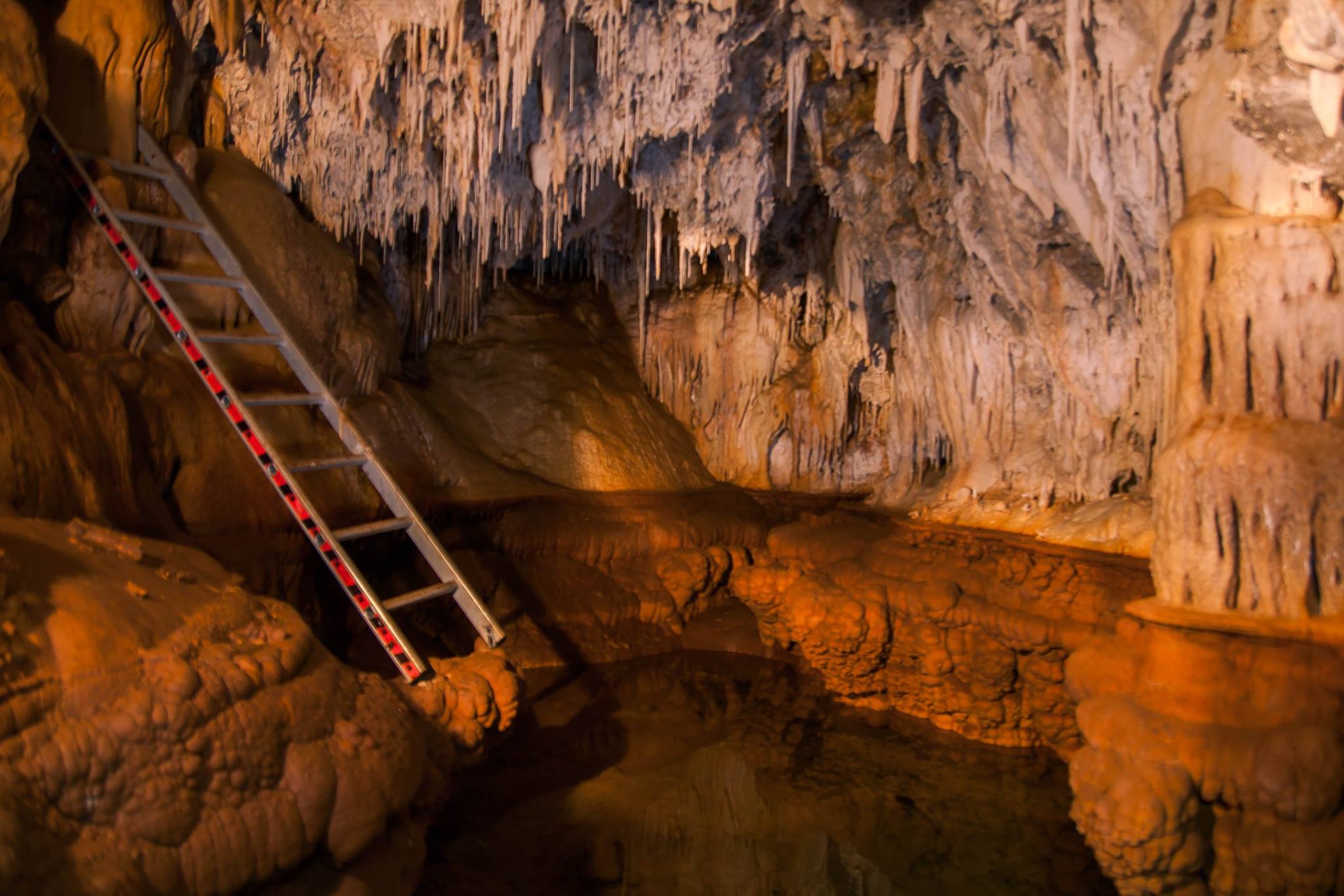 ⭐ Travel Guide for Island Crete ⛵, Greece - Samonas Cave