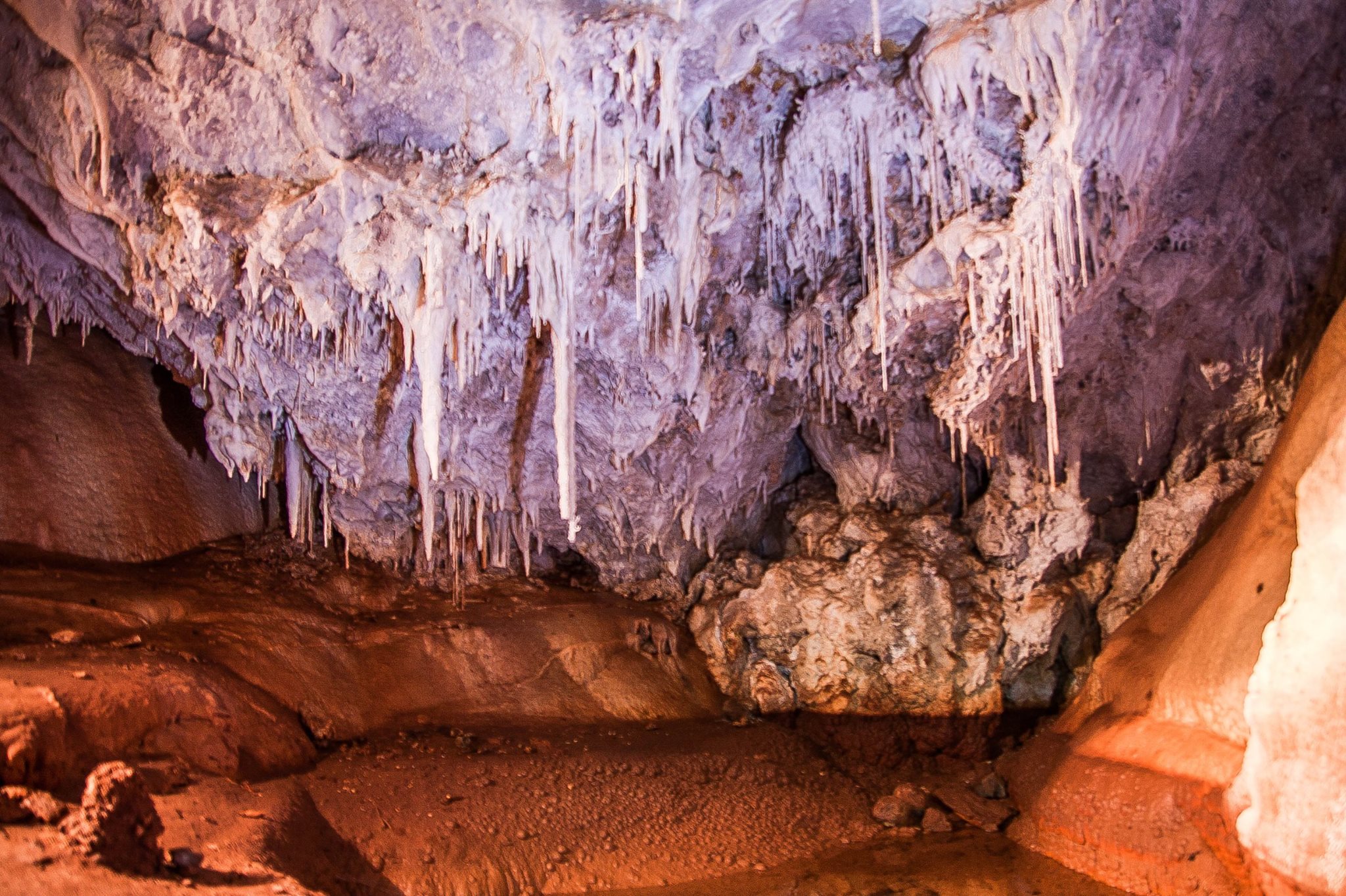⭐ Travel Guide for Island Crete ⛵, Greece - Samonas Cave