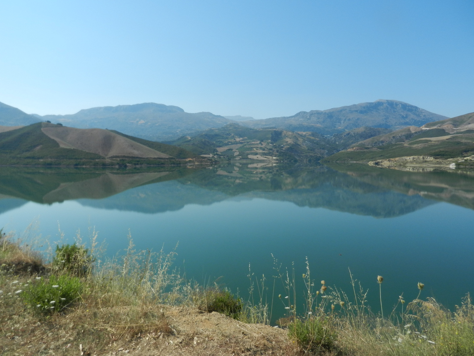 ⭐ Travel Guide for Island Crete ⛵, Greece - Potami Dam Lake