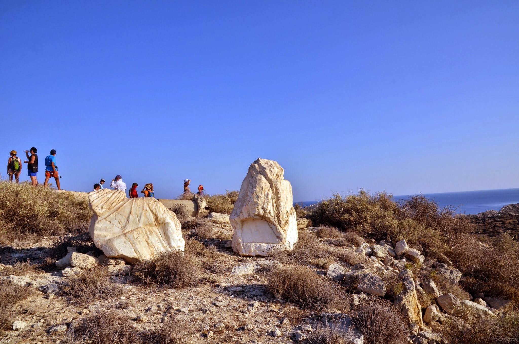 ⭐ Travel Guide for Island Crete ⛵, Greece - Lefki Lighthouse